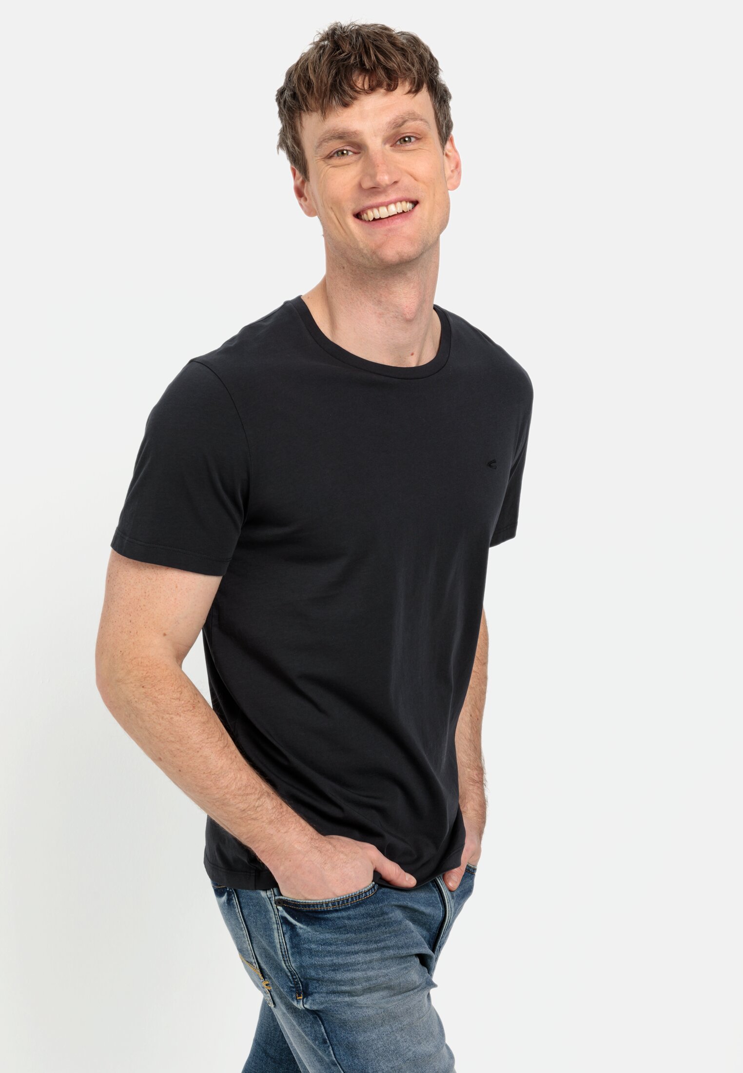 Basic T-shirt for Herren in Dark Grey | 5XL | camel active