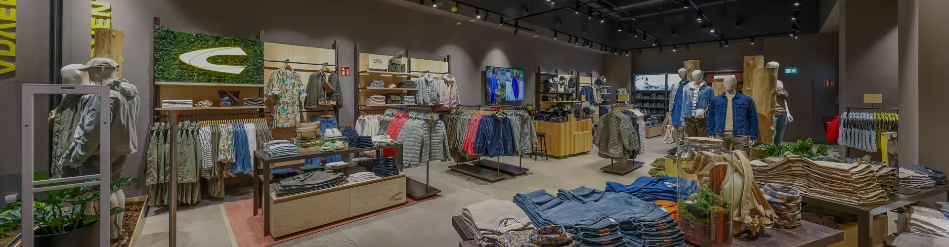camel active Stores