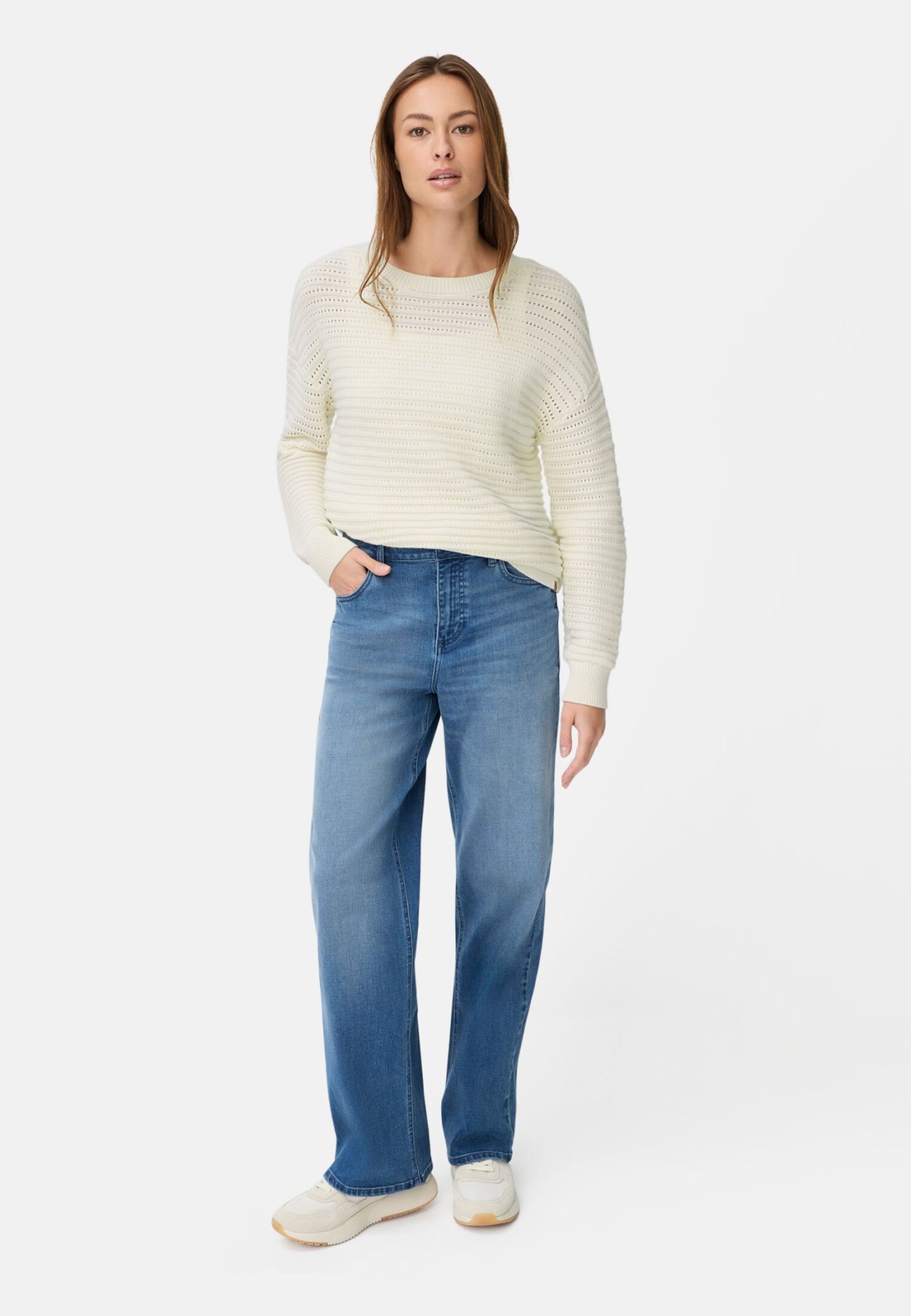 Knitted sweater for Women in white | camel active